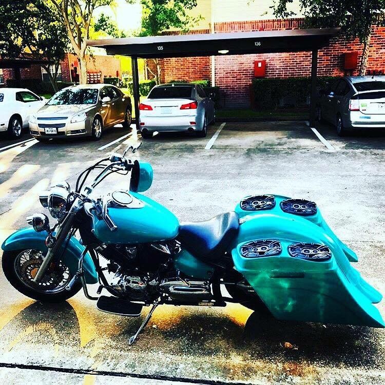 Yamaha VSTAR 1100 6" Extended Out & Down Saddlebag Kit No Cut Outs LED ...